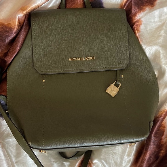 Michael Kors | Bags | Michael Kors Back Pack | Poshmark